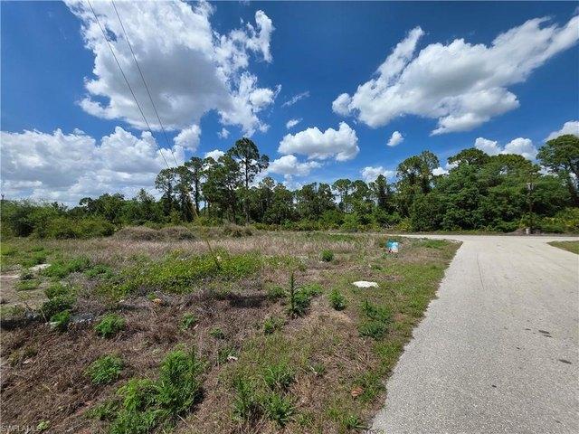 304 Lenz Ave Lot 22, Lehigh Acres, FL 33974