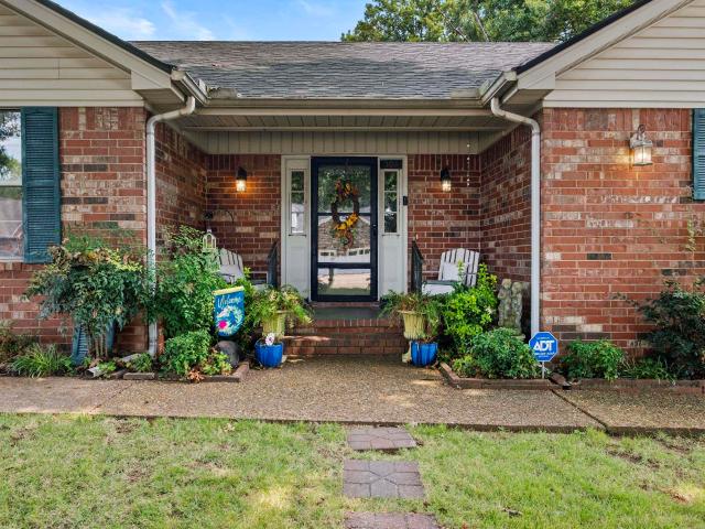 304 Live Oak