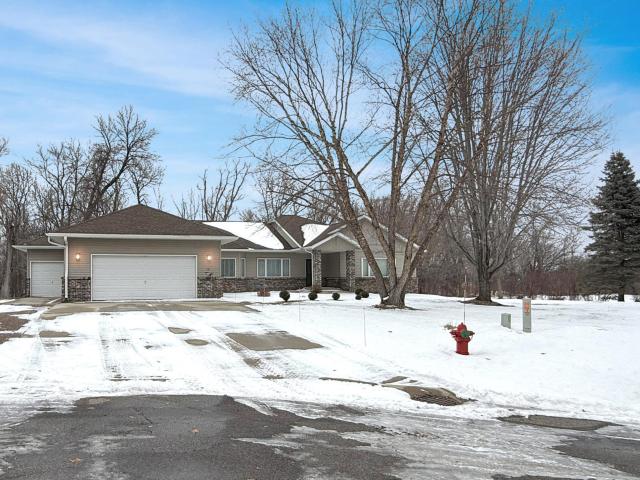 304 Lynsee Ln, Montevideo, MN 56265 | MLS #7011
