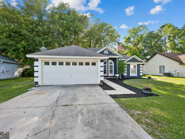 304 Maggie Way