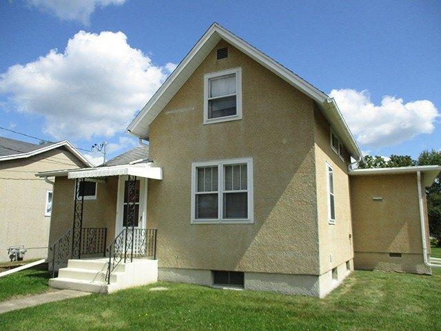 304 N Taylor Ave, Cherry, IL 61317