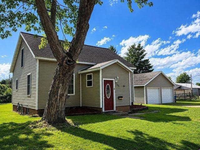 304 N Thomas St, Merrill, WI 54452