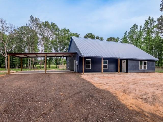 304 N FM 225, Douglass, TX 75943