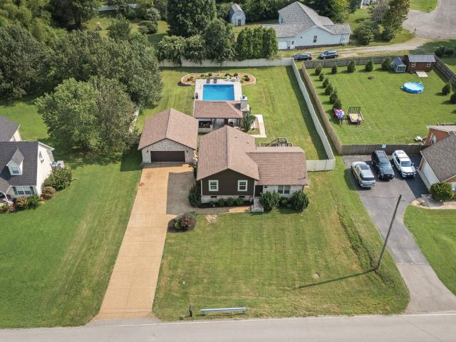 304 Narrows Rd