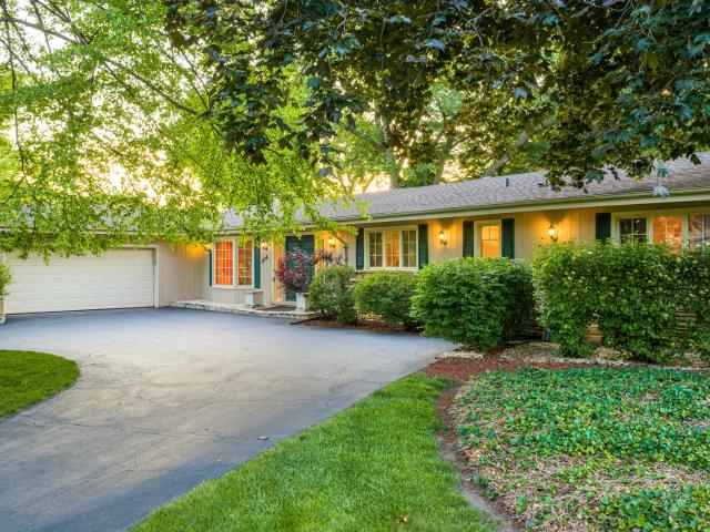 304 S Circle Drive