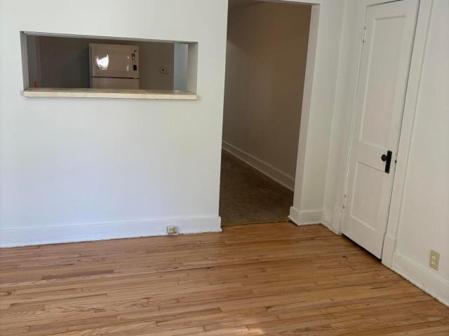 304 S Ewing Ave 1