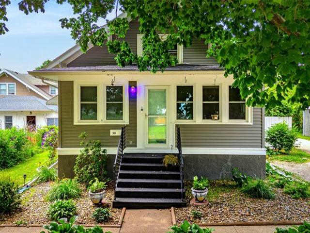 304 S Olive St, Jefferson, IA 50129