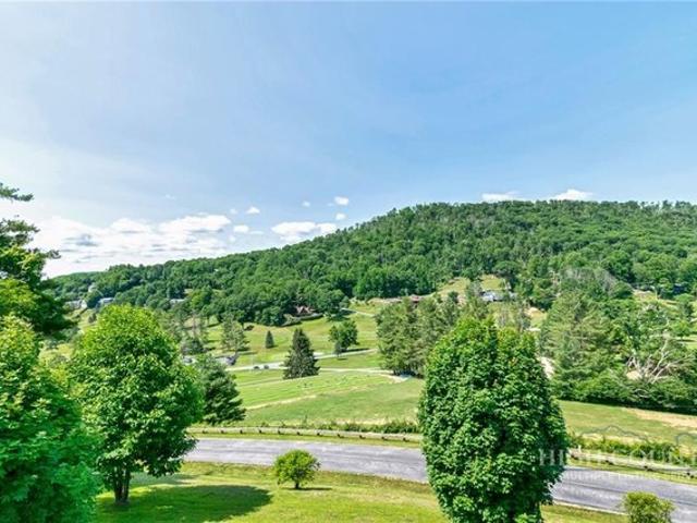 304 Smokey View Dr, Newland, NC 28657
