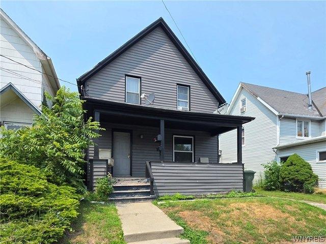 304 Schenck St, Niagara Falls, NY 14120