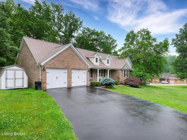 304 Serena Cir