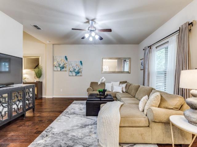 304 Starleaf Trail