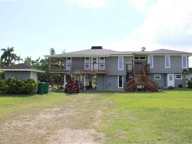 304 Storter Ave S, Everglades City, FL 34139