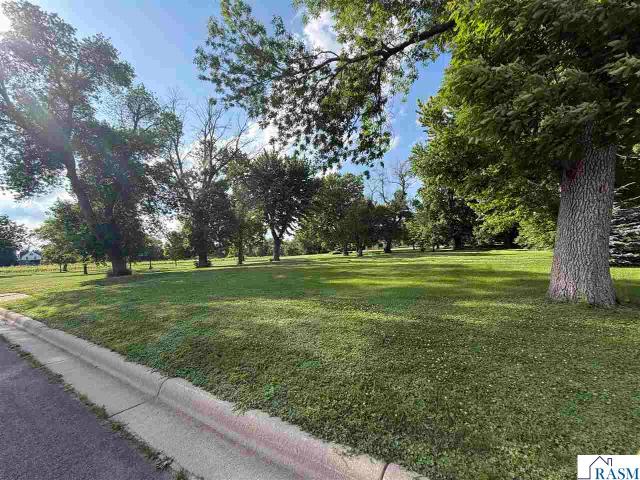 304 SW lincoln Street
