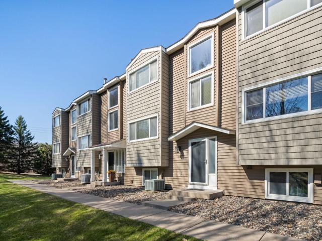304 Pondridge Circle