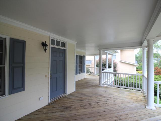 304 Peachtree Point Court