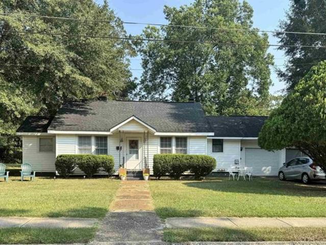 304 Peachtree St, Fort Valley, GA 31030