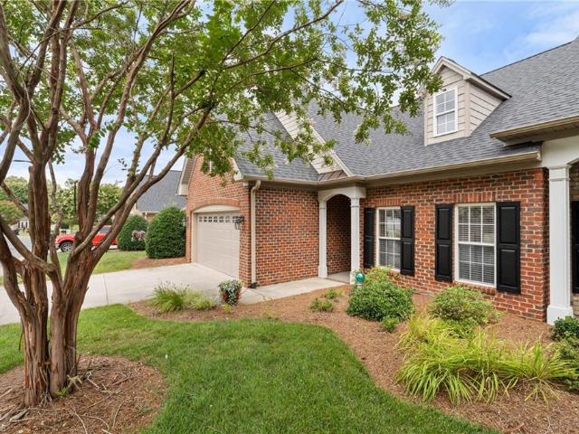 304 Pelican Lane