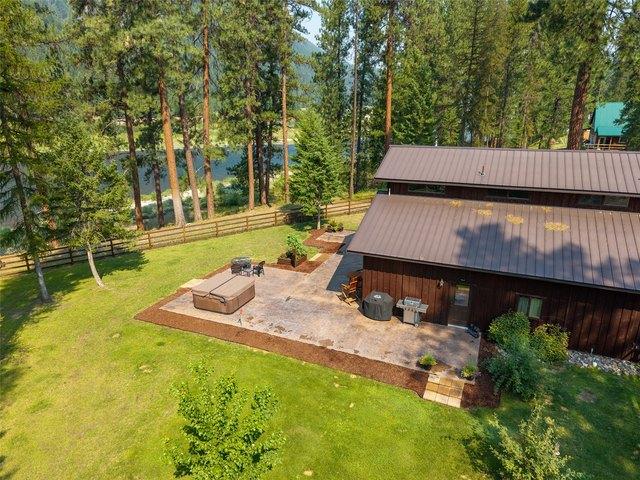 304 Quarter Circle Cross Dr, Saint Regis, MT 59866