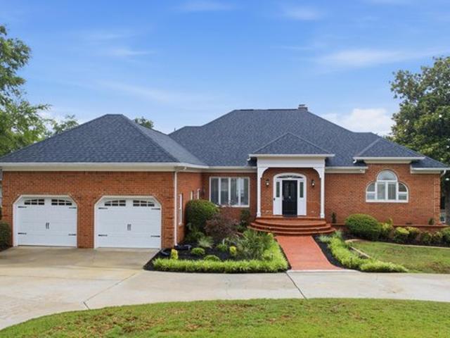 304 Racket Rd, Chapin, SC 29036