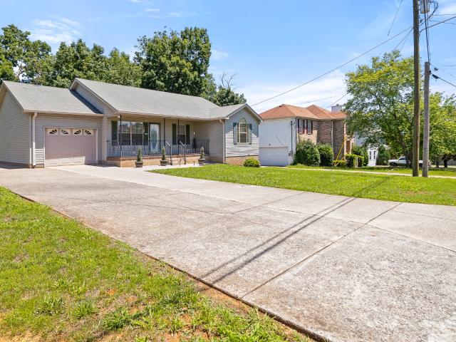 304 Riverwood Ct