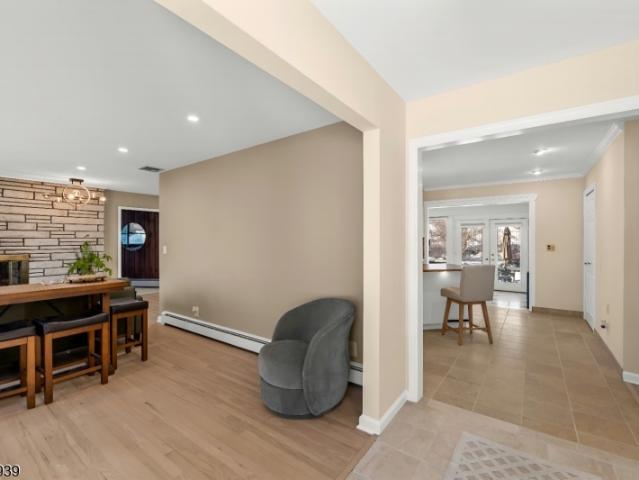 304 River Rd, East Hanover, NJ 07936 | MLS #4015 | Compass