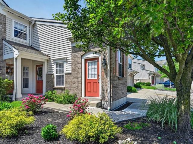 304 Riverscape Ct, Lawrenceburg, IN 47025