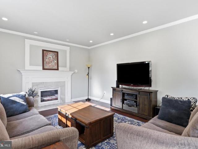 304 Richwood Hall Road