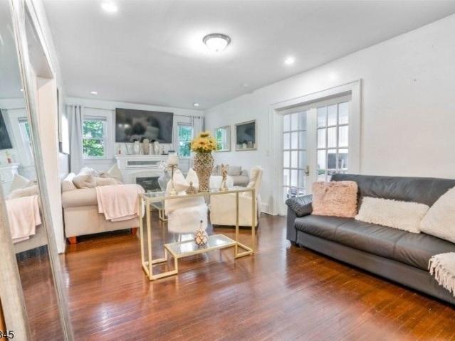 304 W 2nd Ave, Roselle, NJ 07203 | MLS #4014 | Compass