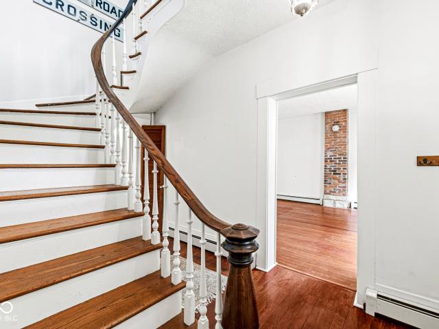 304 W Marion Street