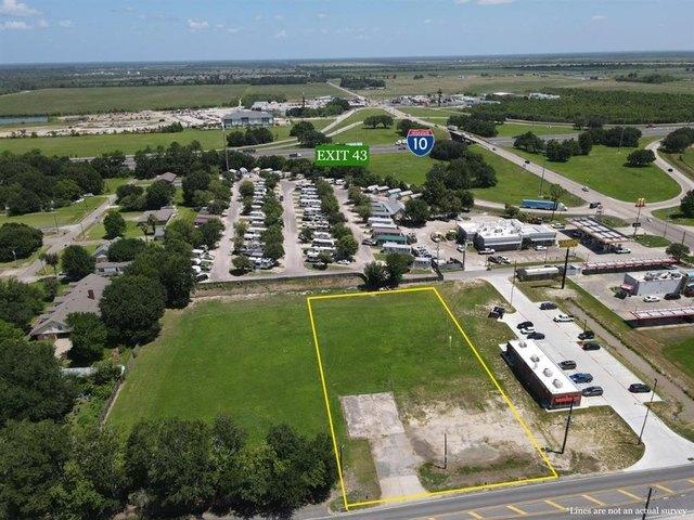 304 W Miller St, Iowa, LA 70647