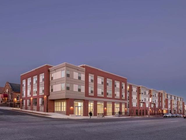 304 W North Ave, Baltimore, MD 21217