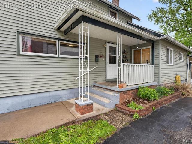 304 W Ridge Street