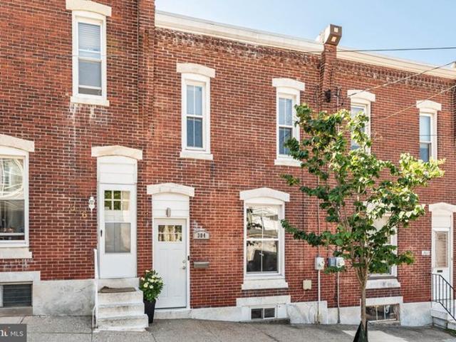 304 W Salaignac St, Philadelphia, PA 19128