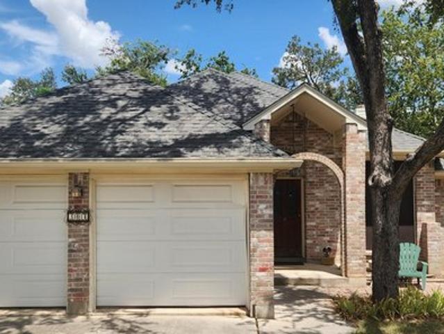 304 Woodstone Dr, Georgetown, TX 78628