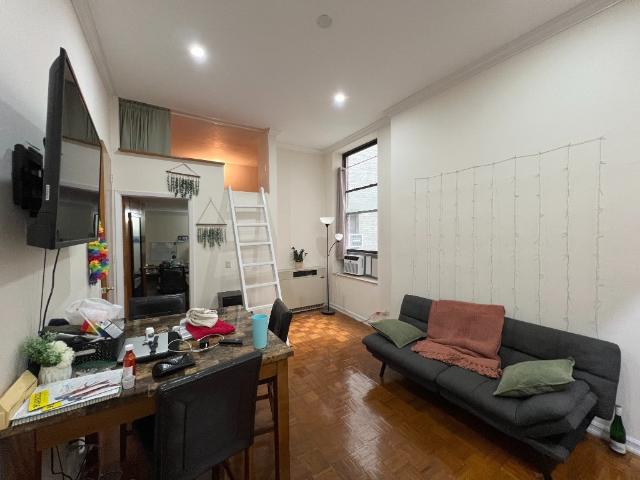 304 West 92nd Street, New York, NY