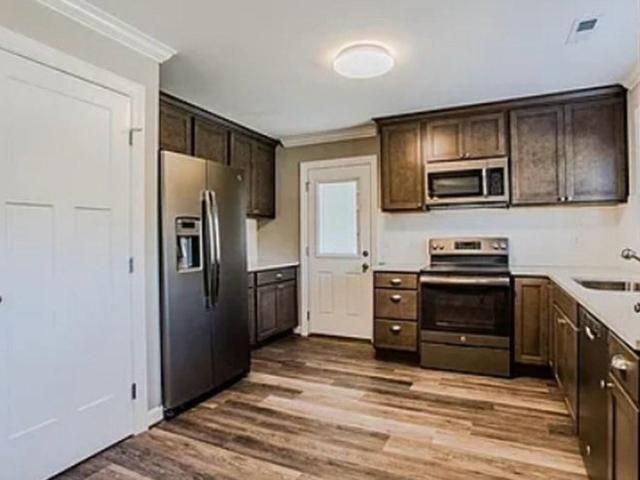 304 West College Street* 2 Bedroom Apartment for Rent at 304 W College St, Simpsonville, SC 29681