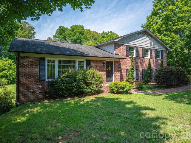 304 Windsor Drive