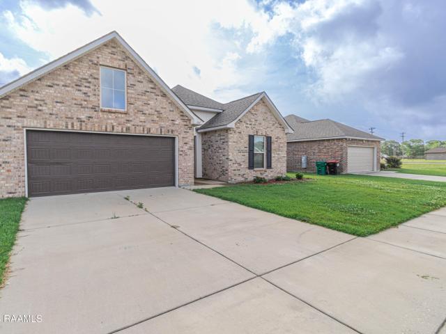 304 Tall Meadows Ln, Lafayette, LA 70506 | MLS #RA2600002