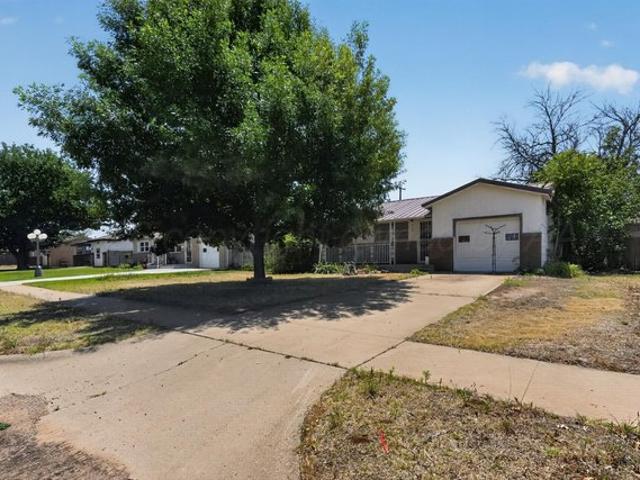 304 Teakwood St, Amarillo, TX 79107