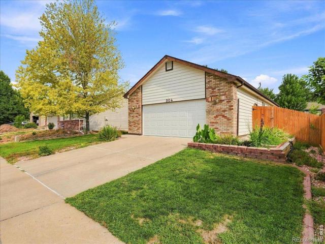 304 Tuckaway Court