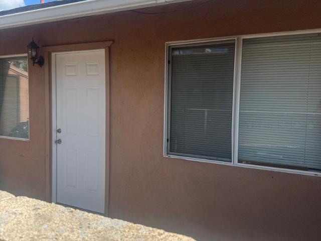 304 Vassar Dr SE
