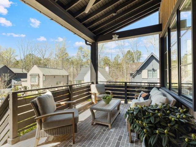 304A Mado Lane
