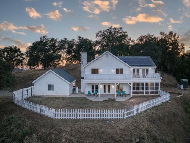 30547 Seminole Rd, Tollhouse, CA 93667