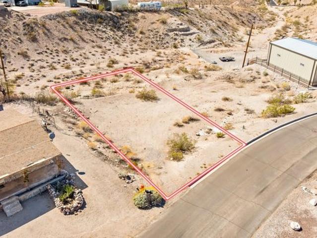 3054 Hickory St, Bullhead City, AZ 86429