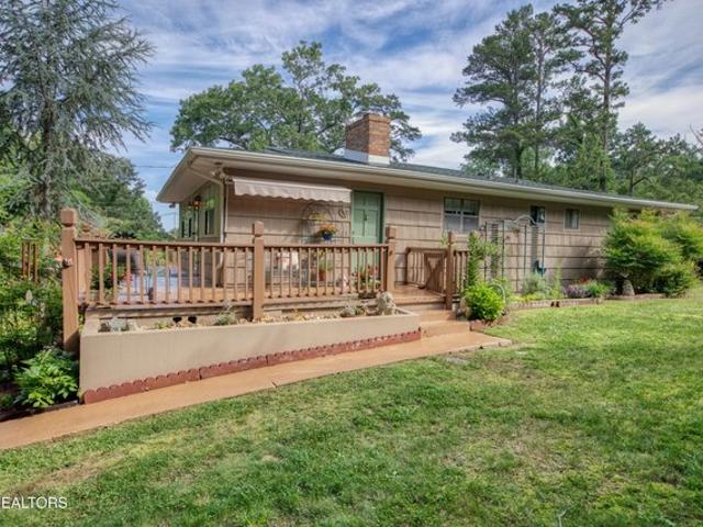 3054 Sinking Springs Rd, Knoxville, TN 37914