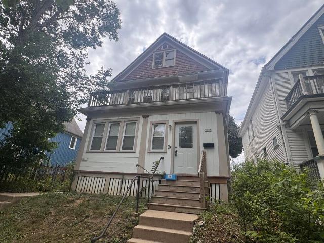3055 N Bremen St