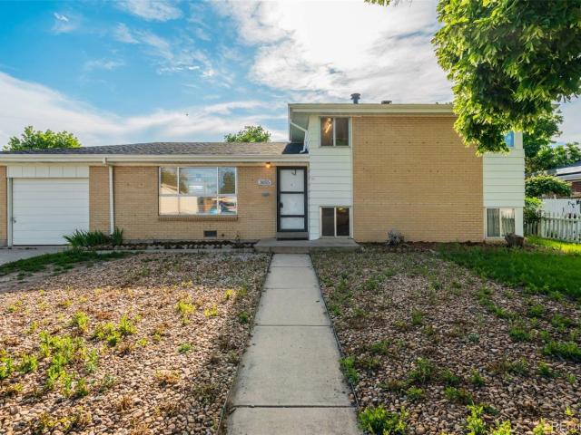 3055 Carson St, Aurora, CO 80011 | MLS #5844