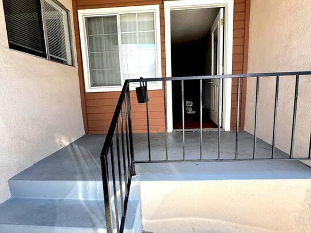 3055 Foothill Blvd, Unit 9, La Crescenta, CA 91214 | MLS #26657