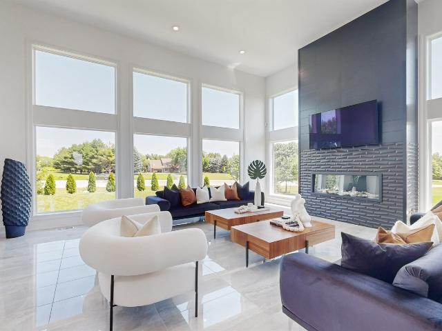 3055 Jackpine Drive