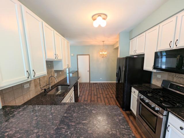 3055 Kentshire Circle